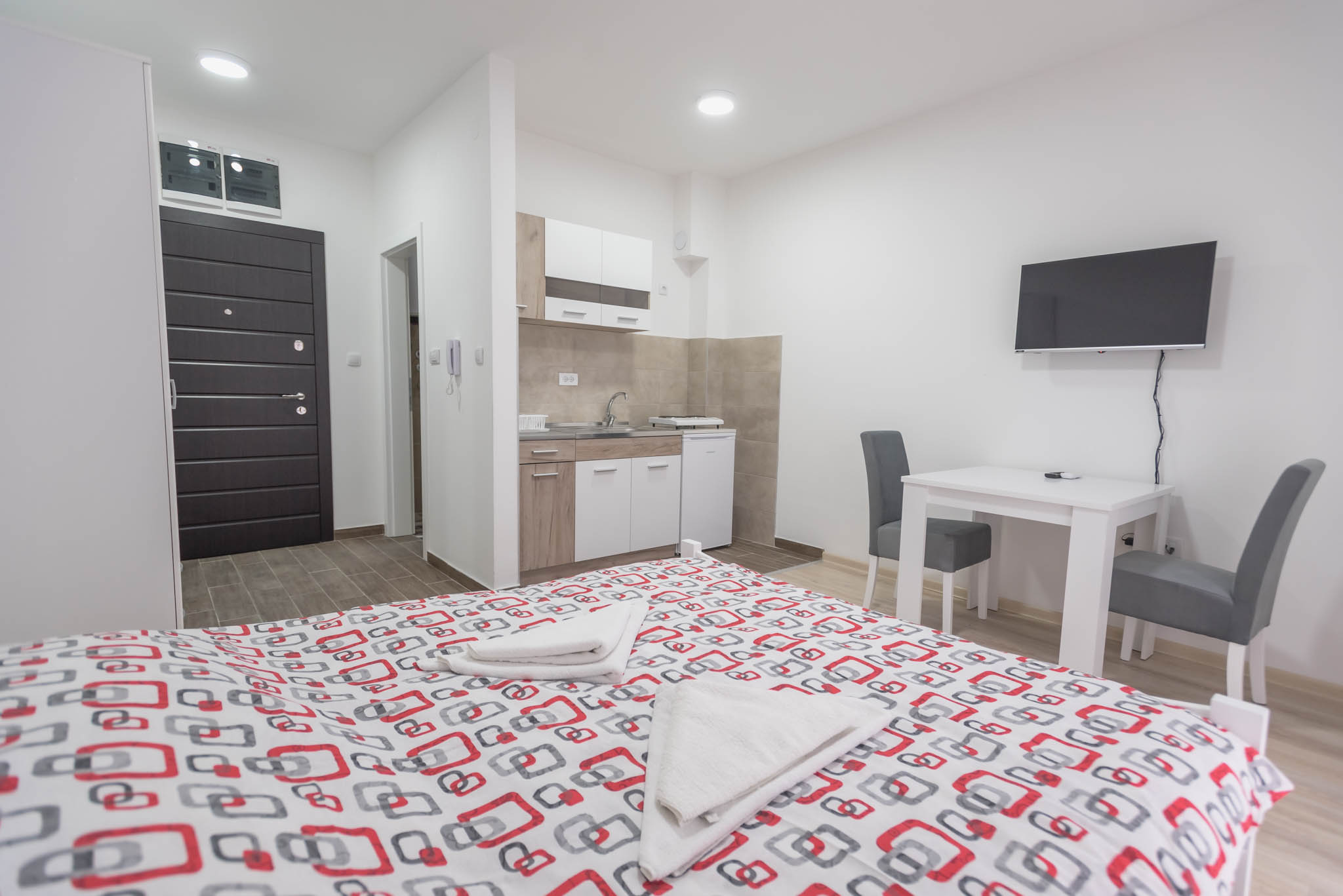 TURISTIČKI INFO CENTAR – Banja Koviljača – privatni smeštaj – apartmani